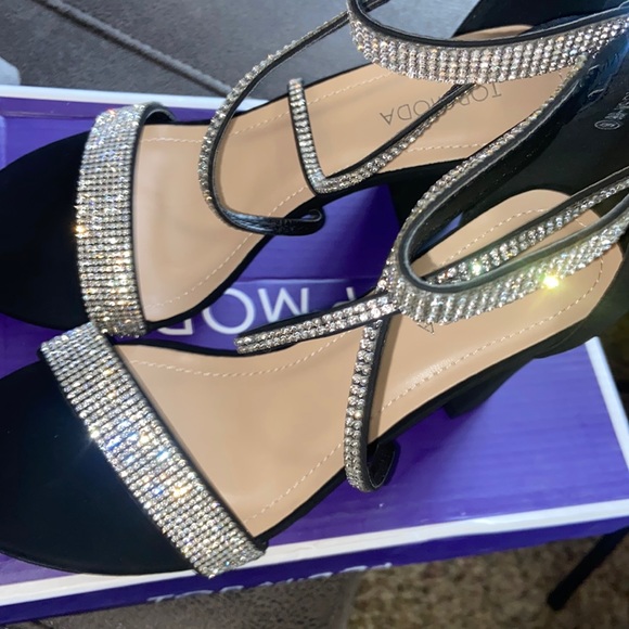TOP Moda | Shoes | Nwt Top Moda Dressy Formal Black Sparkly Strappy ...